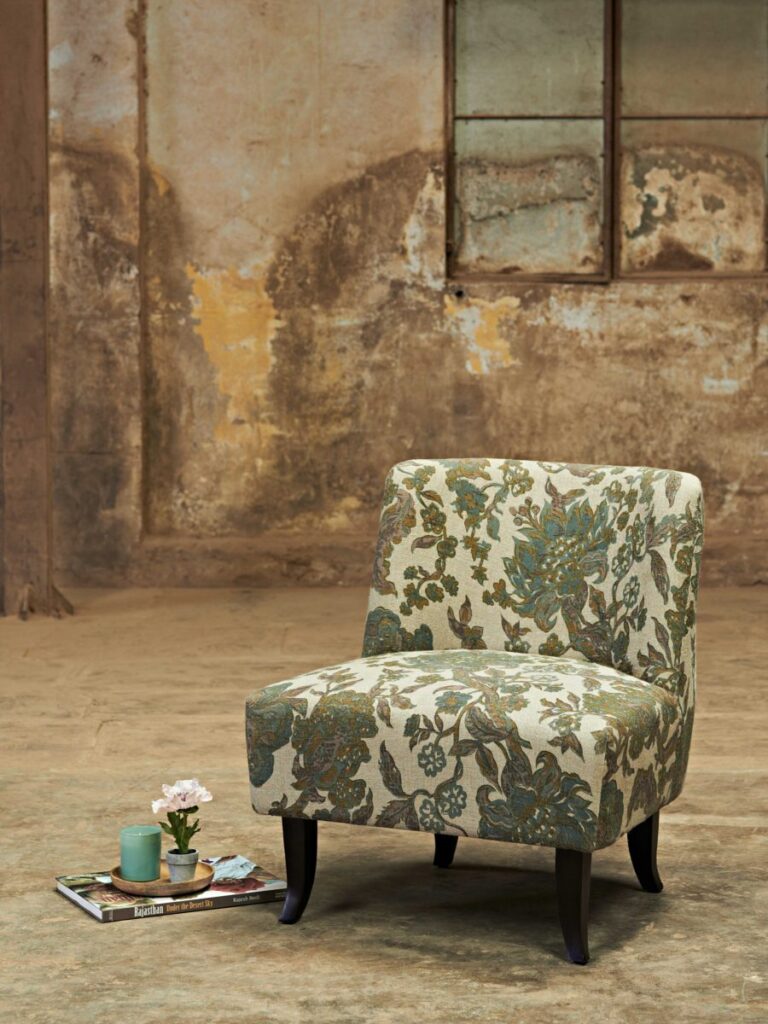 Roger Chair – Manor & Mews